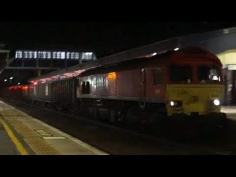 Class 59: DB Liveried 59205 Passes Through Twyford Station - YouTube