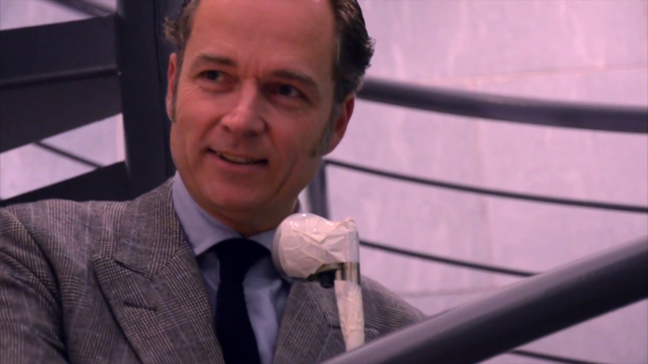 Bernhard Roetzel bei Baron & Earl in Bonn - YouTube