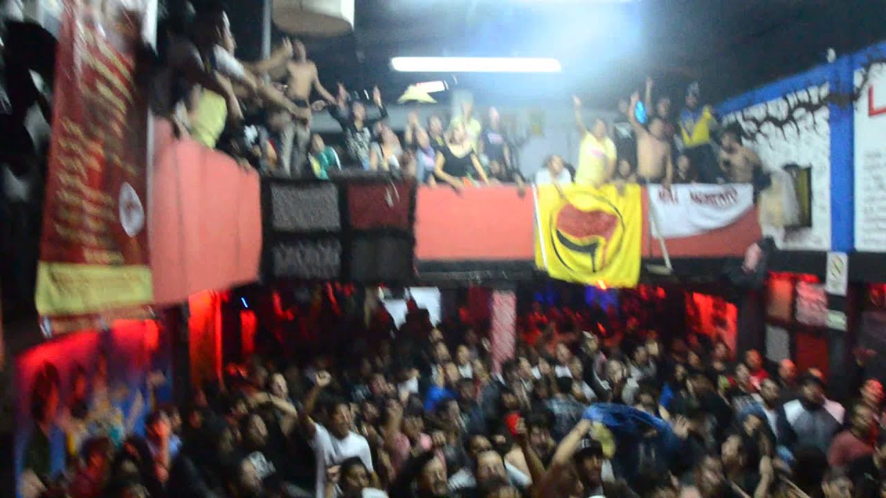 MalMomento - El Borracho (MexicoTour2015) Libélula Sound Station - YouTube