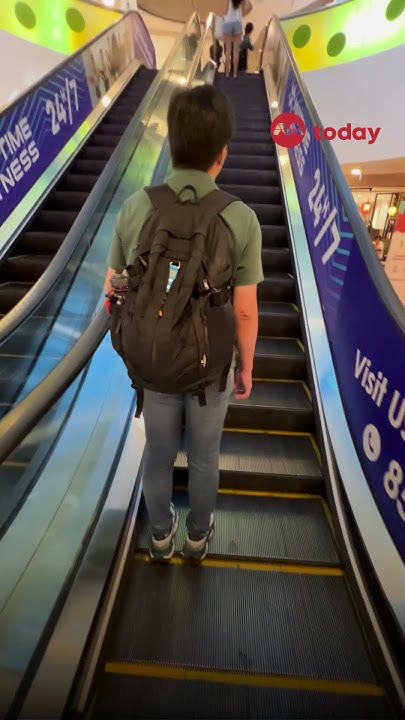 Self-taught coder launches app to help commuters navigate MRT stations - YouTube