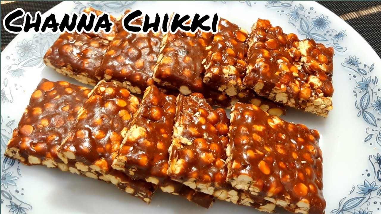 Chana Chikki Recipe–Gur Chana Chikki–Homemade Chikki Recipe–चना चिक्की ...