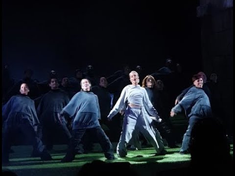 Tini. BIEN. Un mechon de pelo. 27 de abril. - YouTube