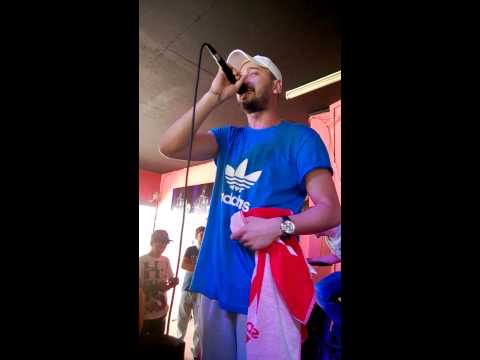 Joker - Yaşamak Öldürür ( Canlı Performans ) ÇORLU