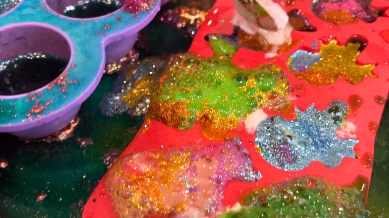 Glittery Rainbow Reaction Experiment - YouTube