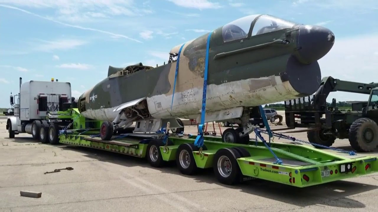 Sunday Russell Military Museum - YouTube