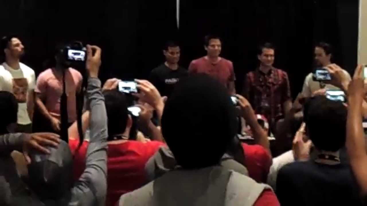 Forever Red Panel PMC 4 - YouTube