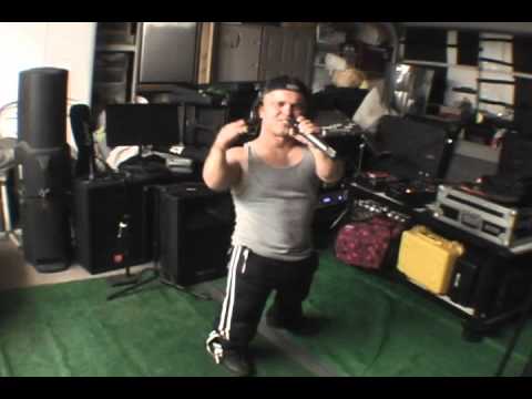 MINI EMINEM - WITHOUT ME - MIDGET MIGHTY MIKE RAPPER - DWARF ...