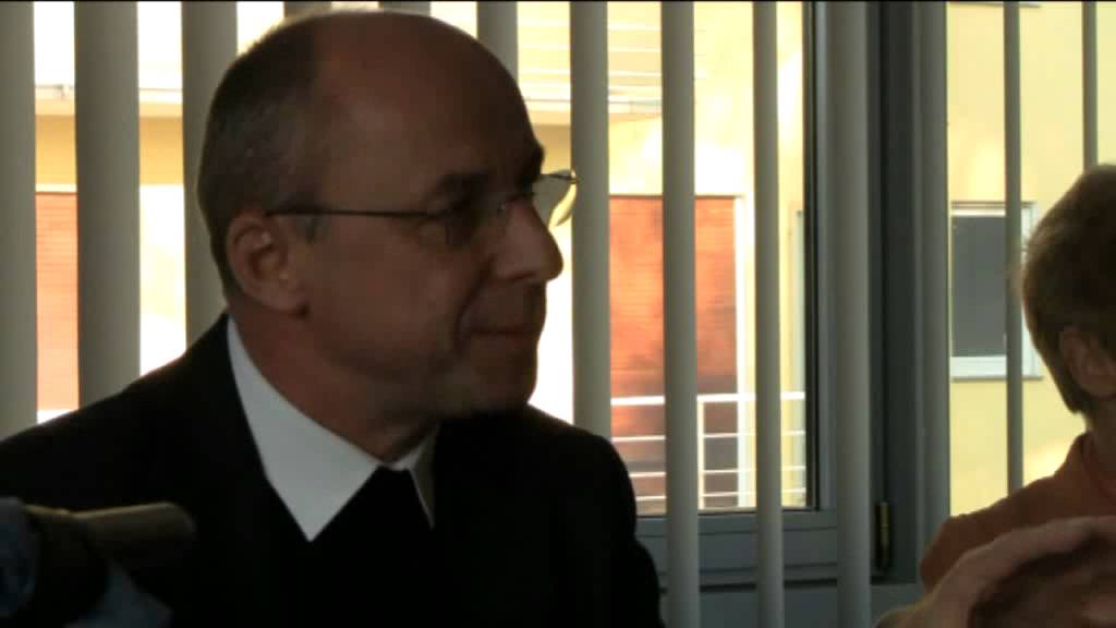 Domkapitular Peter Birkhofer zu den Kosten des Papstbesuches - YouTube