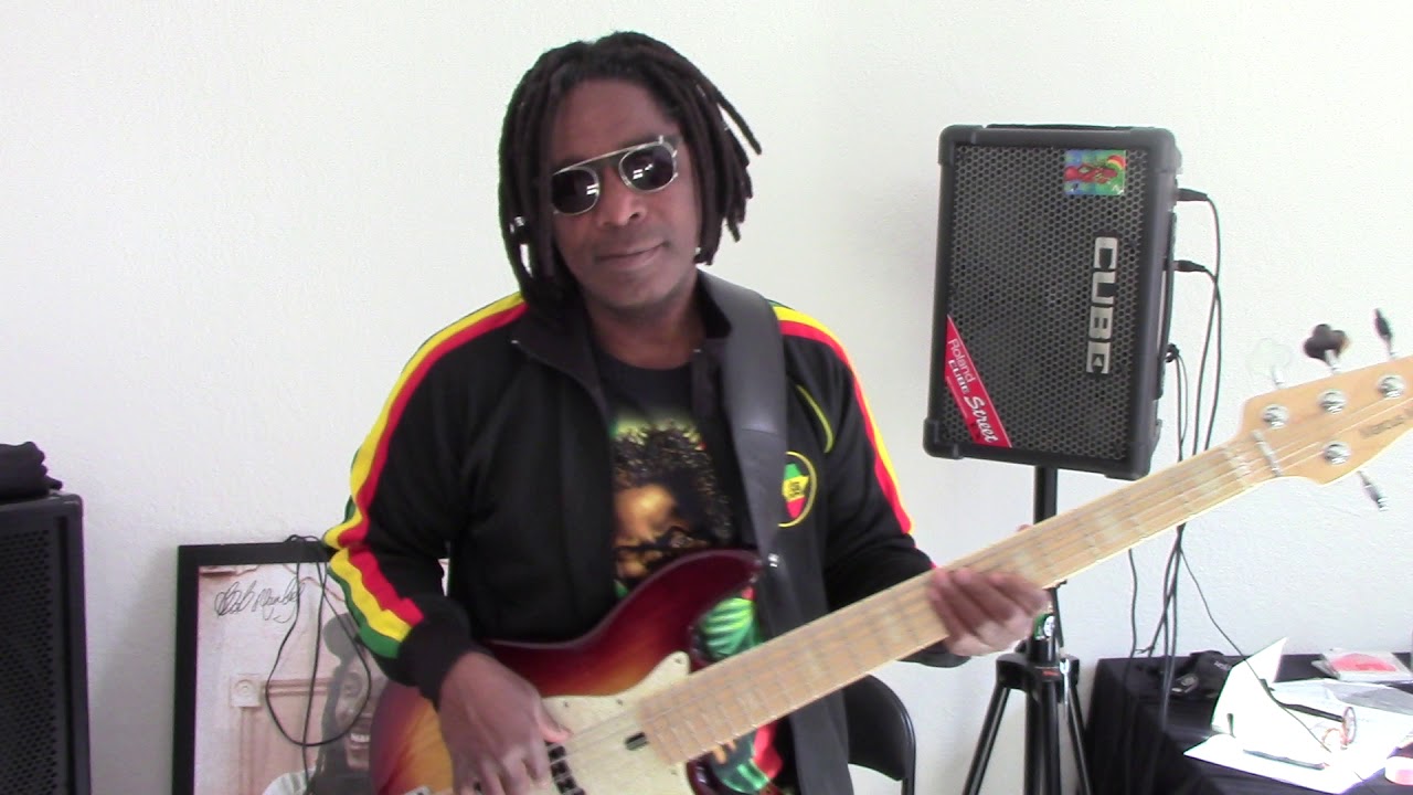 ROOTS ROCK REGGAE - BOB MARLEY - BASS COVER by Mael Dee Dee - YouTube
