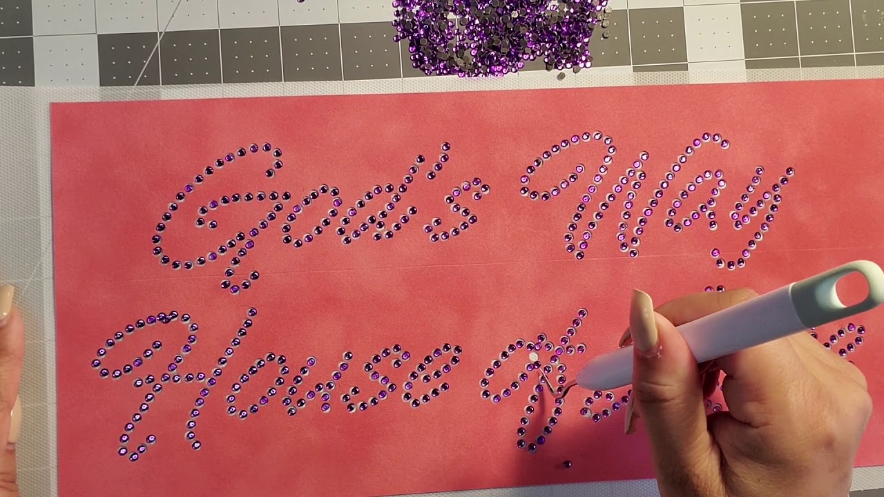 DIY RHINESTONE TSHIRT - YouTube