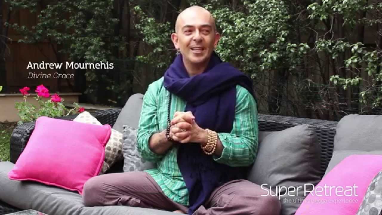 SUPER RETREAT The Ultimate Yoga Experience - YouTube