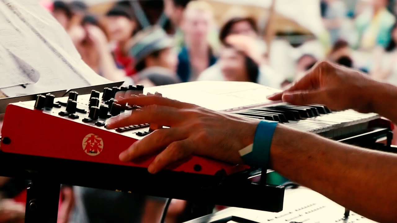 DEEP COVER - Music makes you lose control @ 第12回ひかり祭り - YouTube