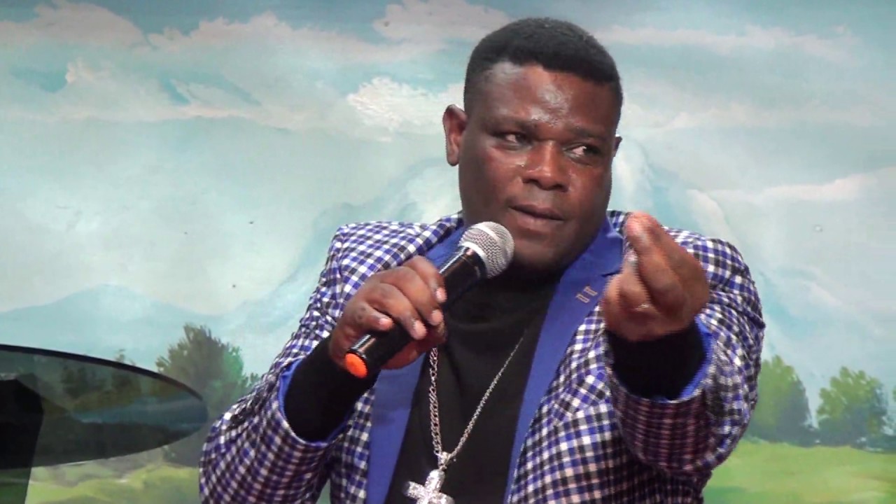 BISHOP DR JOHN NDIRANGU BISHOP FAVOUR @KHCC NAKURU - YouTube