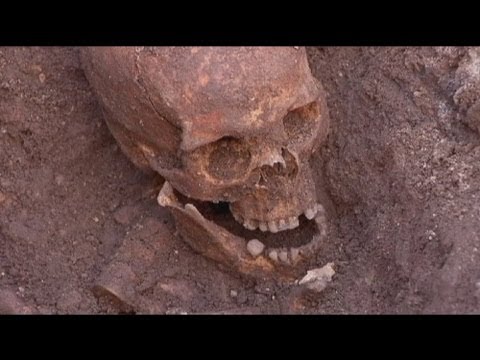 euronews science - Otoparkta bulunan iskeletin Kral 3. Richard'a ait olduğu kanıtlandı