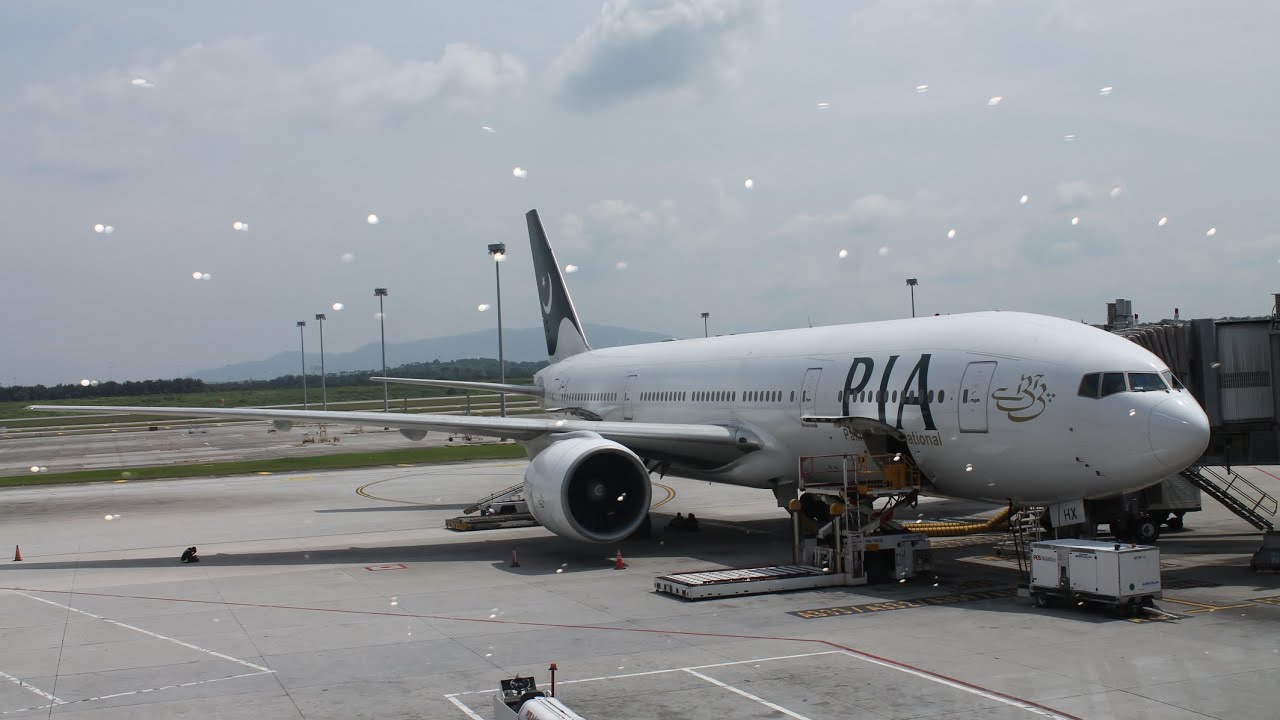 07/02/2024 [ ️] Pakistan International Airlines Flight PK899 Ride: KLIA ...