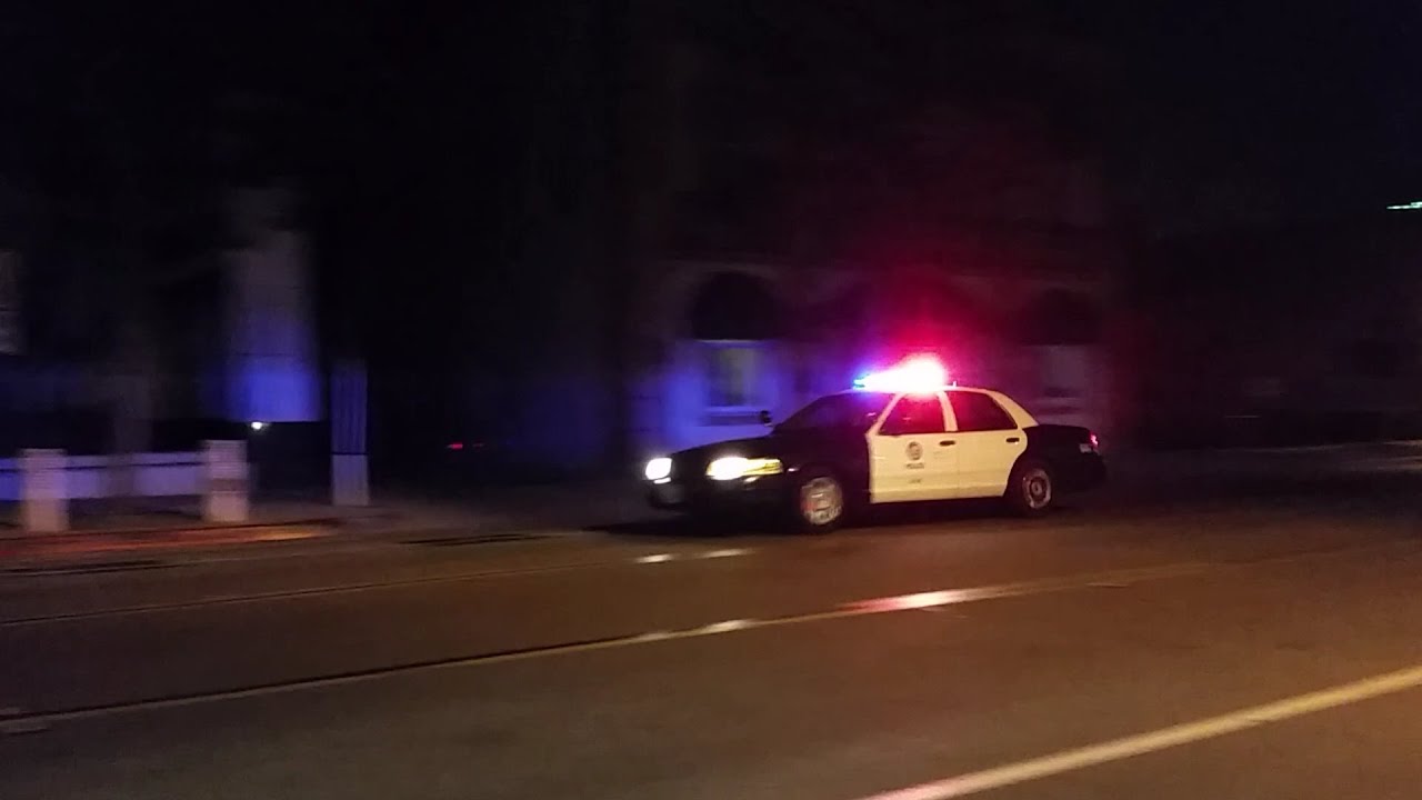 LAPD Responding Code 3 - YouTube