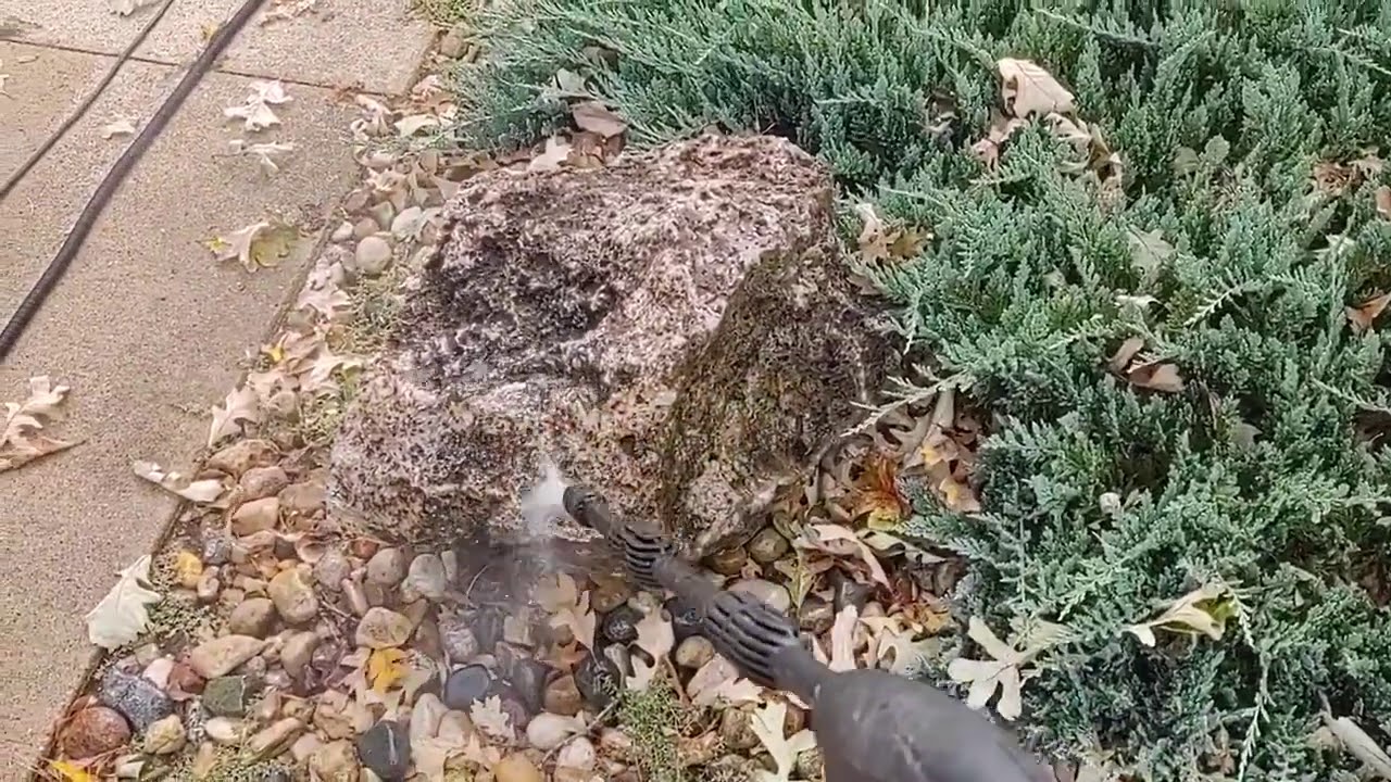 How to clean your landscaping rocks - YouTube