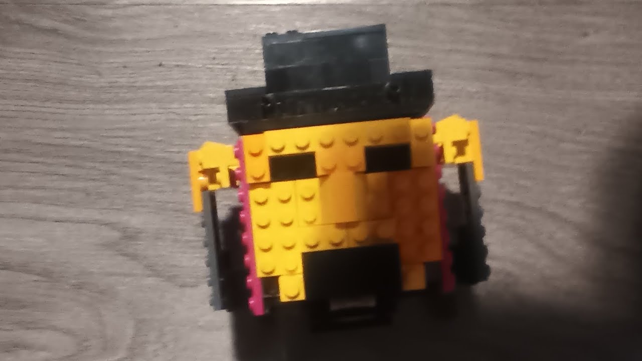Creating a fnaf mech(The head) - YouTube