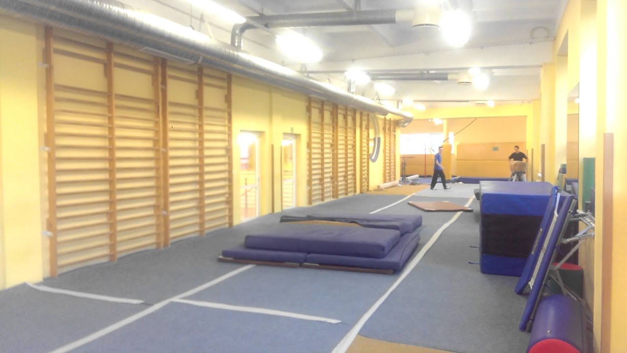 Round off double back flip - YouTube