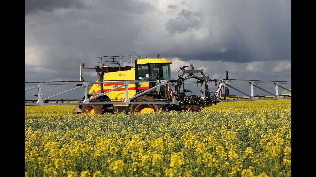 Pulvérisateur automoteur Artec F40 - self propelled sprayer - YouTube