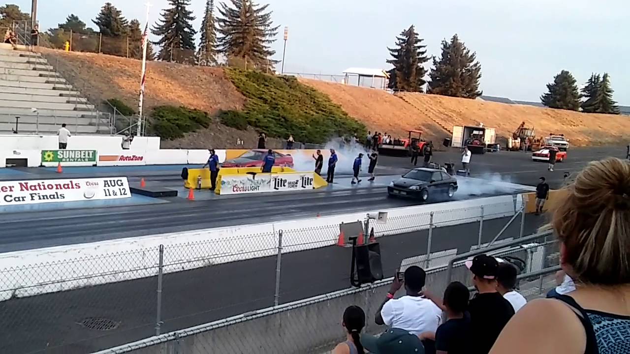 Spokane Races us and our Hondas - YouTube