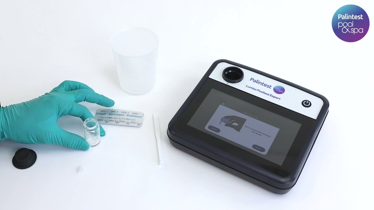 How to perform a free chlorine test with your Lumiso Pooltest Expert ...