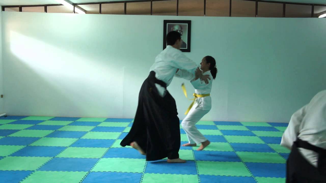 Aikido Queen(12 years old) at Takemusukan Mexico Nakamura Dojo - YouTube