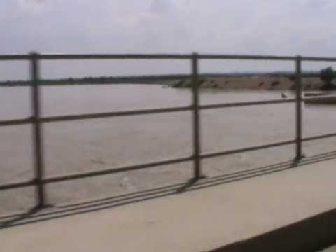 Sindh : JAMSHORO BRIDGE AND RIVER INDUS - YouTube