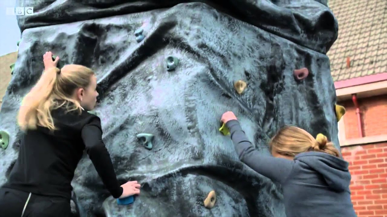 [Waterloo Road] Gabriella Wark Finishes Kacey Barry - YouTube