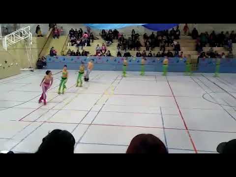 Coreografía grupal patín artistico - YouTube