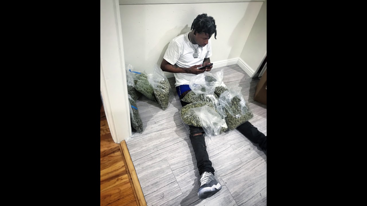 Yg Kayboe | 4 Dat | (Official Audio) Prod By DMactoobangin - YouTube