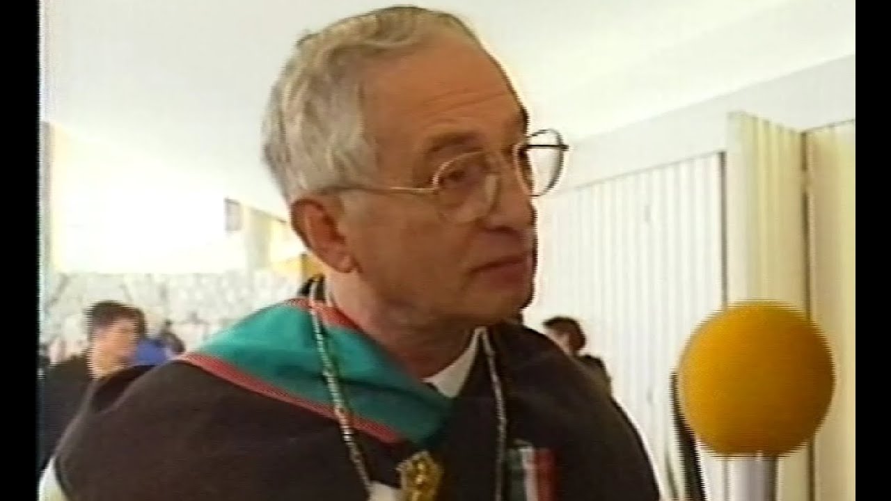 🎓 Il profilo di un pioniere della cultura: Cosimo Damiano Fonseca - YouTube