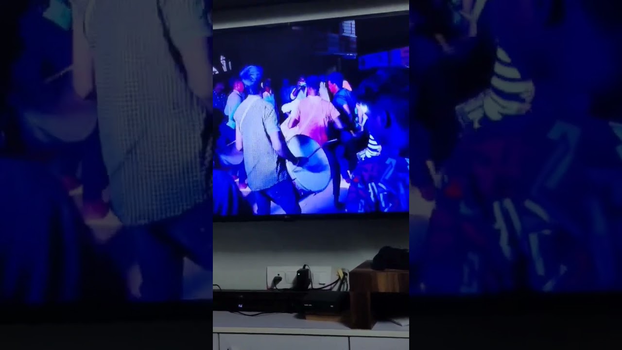 #youtube #short funny dance #viral - YouTube
