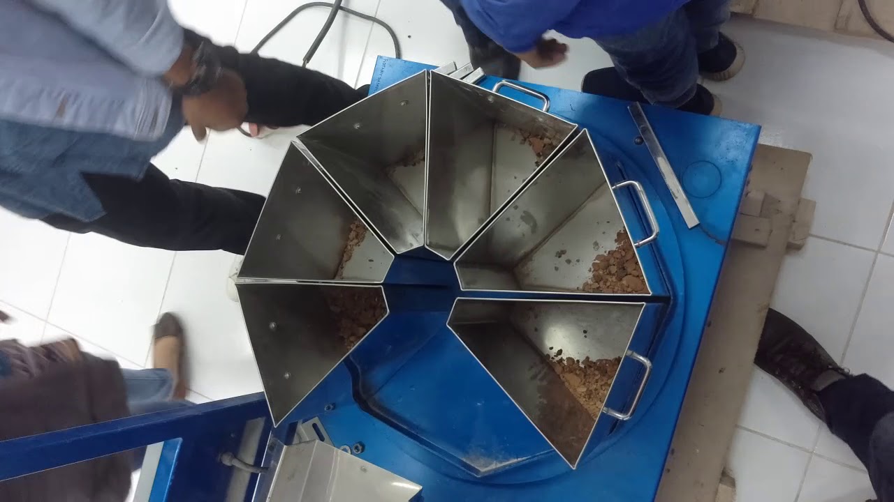 Mekanisme Kerja Alat "ROTARY SAMPLE DIVIDER" Untuk Praktikum Pengolahan ...