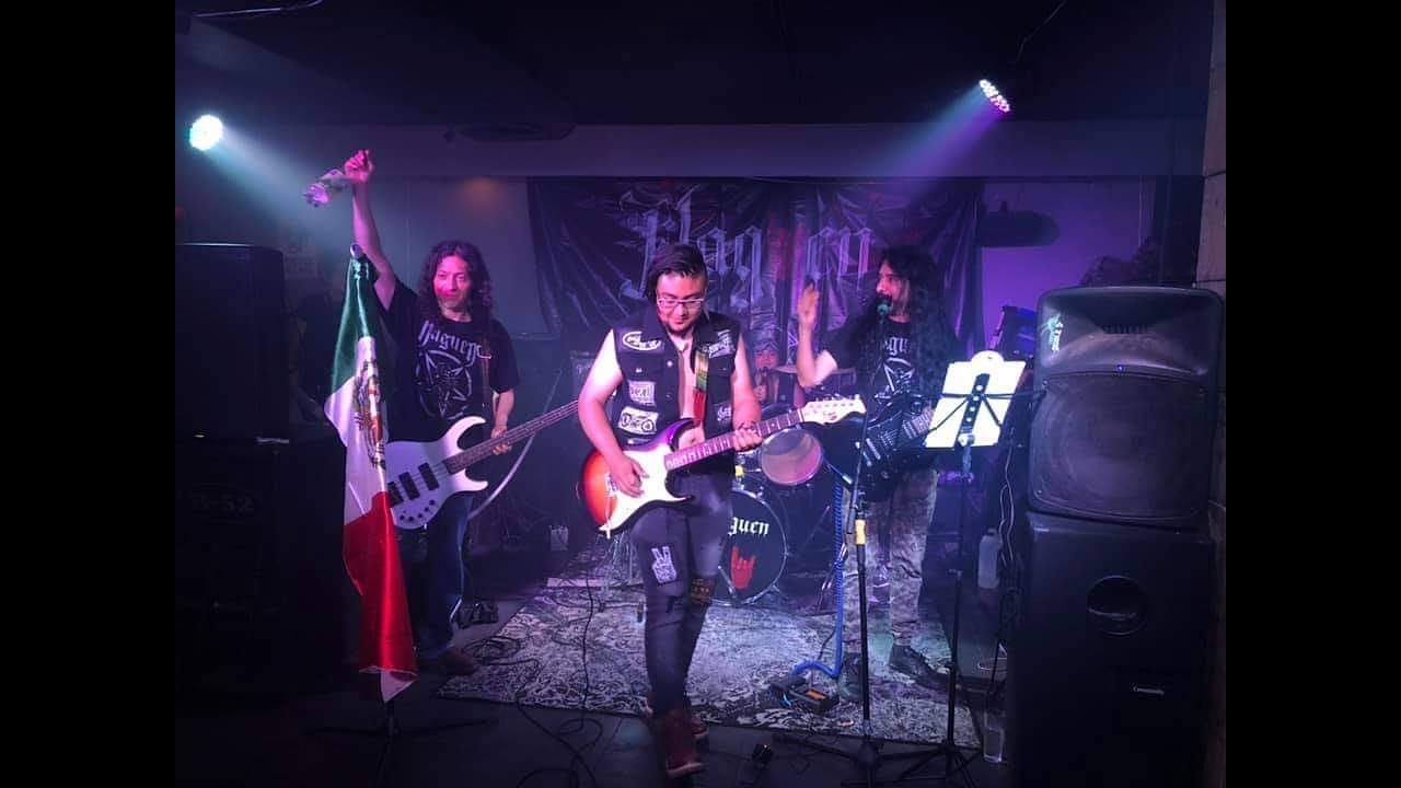 PARTY IN HELL (Lyric Video Oficial) - YouTube