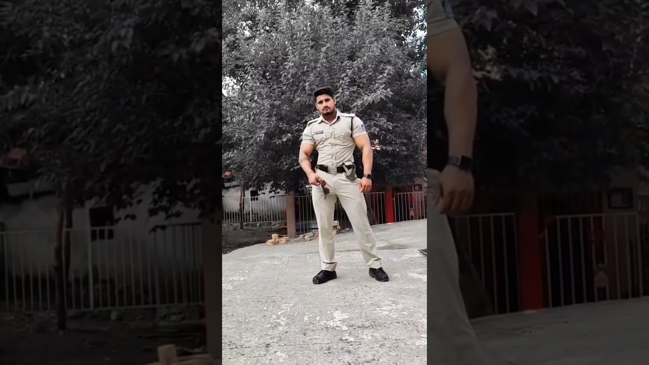 Indian police Bodybuilder 🔥 Police Bodybuilder👮‍♂️🚔 #shorts #shorts # ...