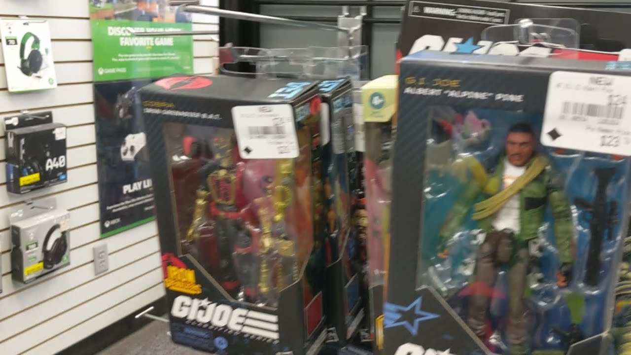 CB'S Fig Hunts : Walmart/GameStop - YouTube