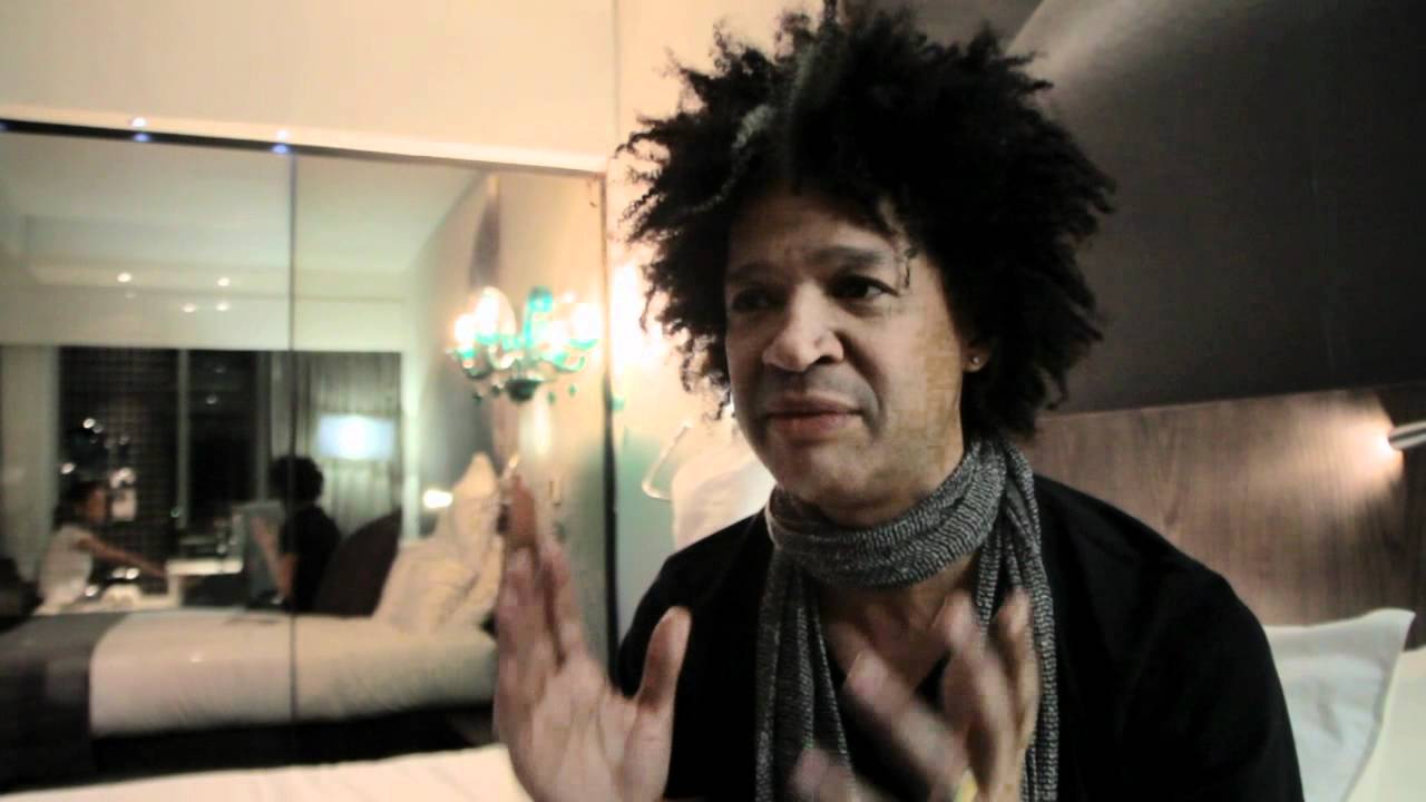 Marc Lottering - Stand Up Comedian - YouTube