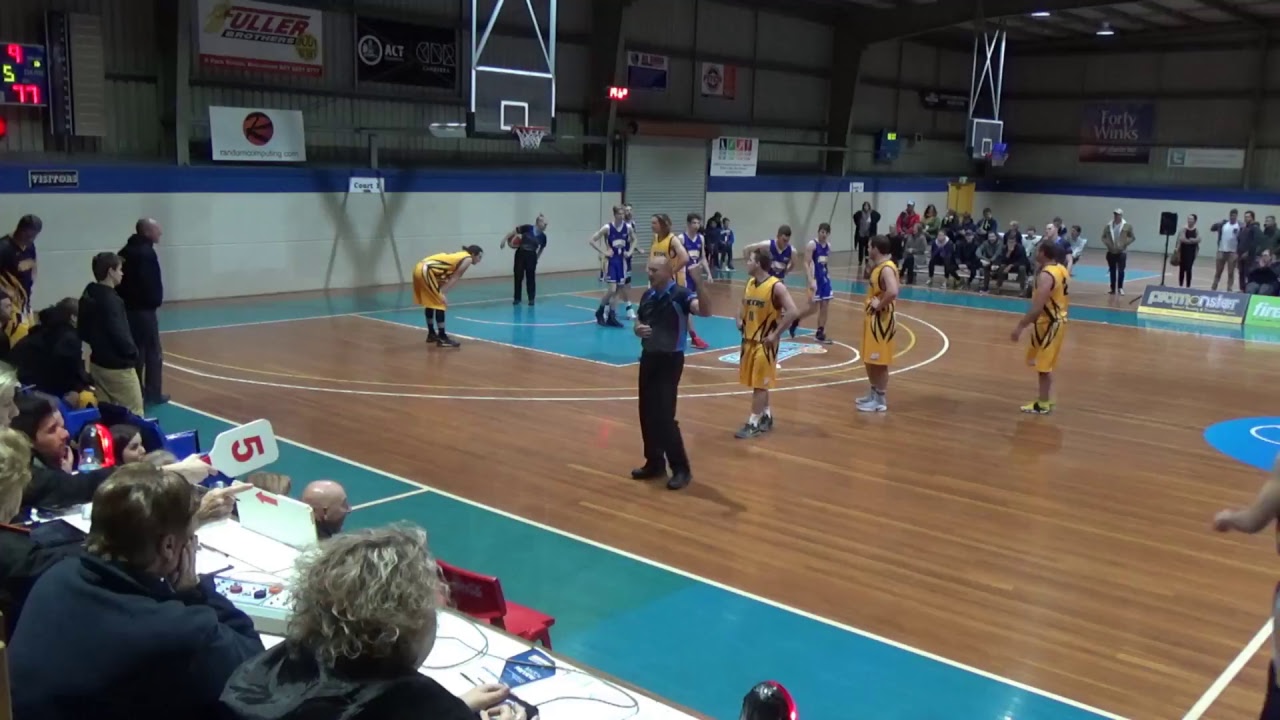 Canberra Gunners Academy v Shoalhaven Tigers - YouTube