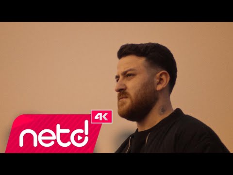 Rıza Pera - Farklı Desinler