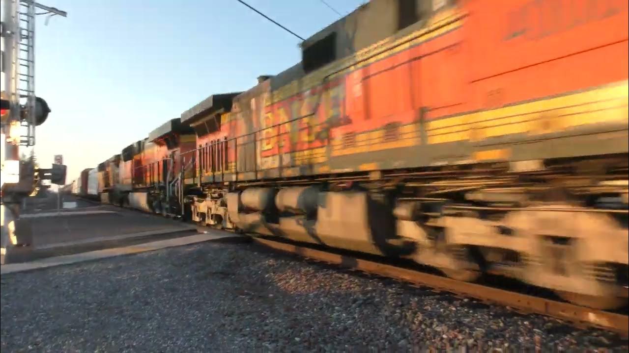 BNSF H PASFRS with UP 6614 trailing 3rd passing by my hometown at N West Ave in 4K - YouTube