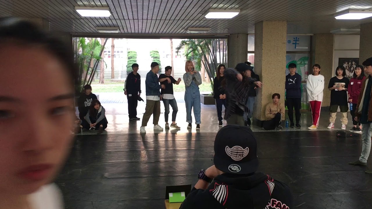 Call out battle 希望你當我生命中的太陽因為從今天起你就離我一億五千萬公里遠吧 vs 陳毅 - YouTube