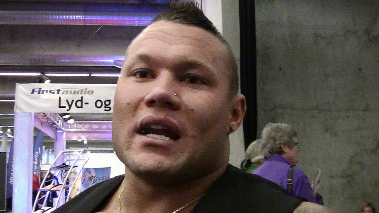 Fitnessmessen 2012 (6) Marius Metern - YouTube