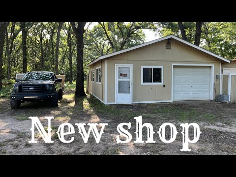 Check out the new DIXIE GARAGE. Quinlan Texas - YouTube