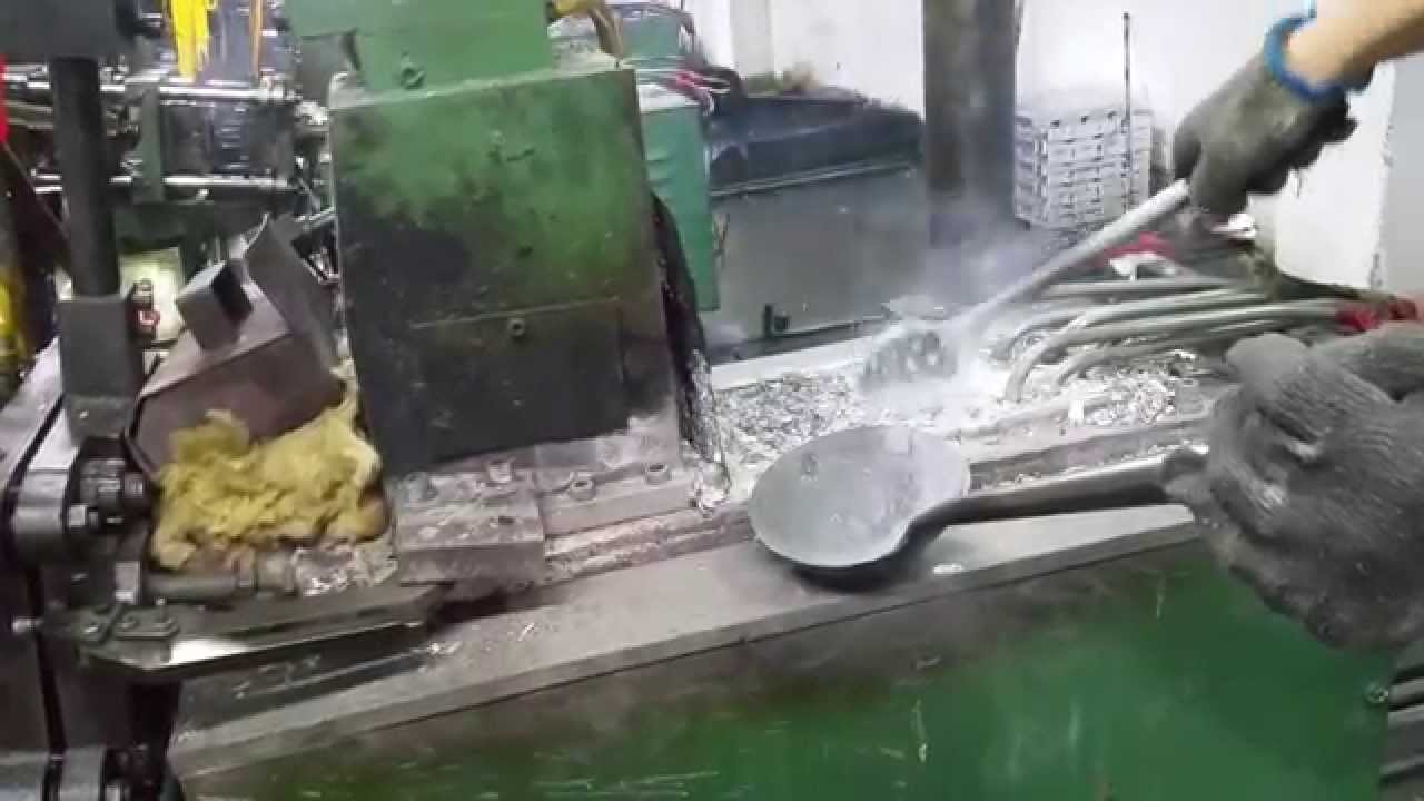 Zinc Alloys Fluxing in the Die-casting Machine Pot - YouTube