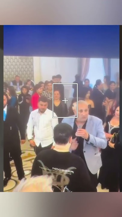 Florin Salam are din nou probleme la o nuntă de Rromi - YouTube