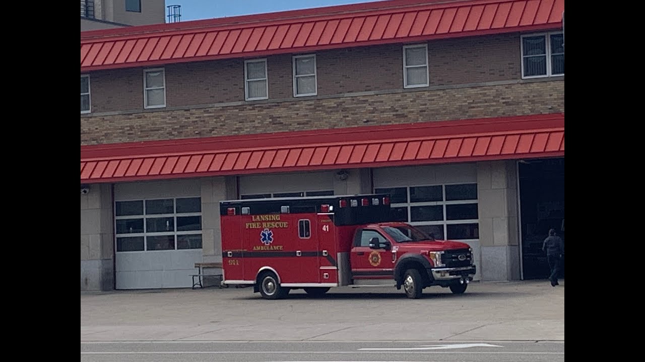 Lansing MI Fire Department Medic 41 responding to a non emergency ...