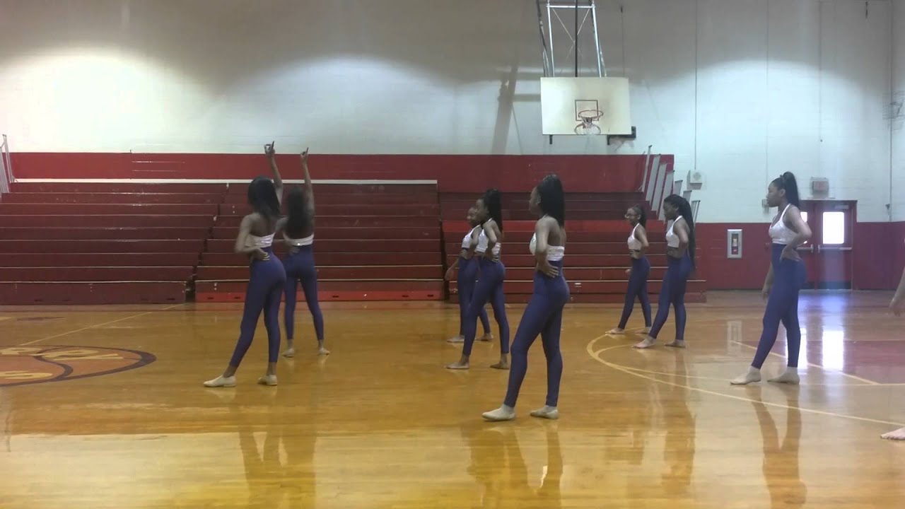Dance battle competition! - YouTube