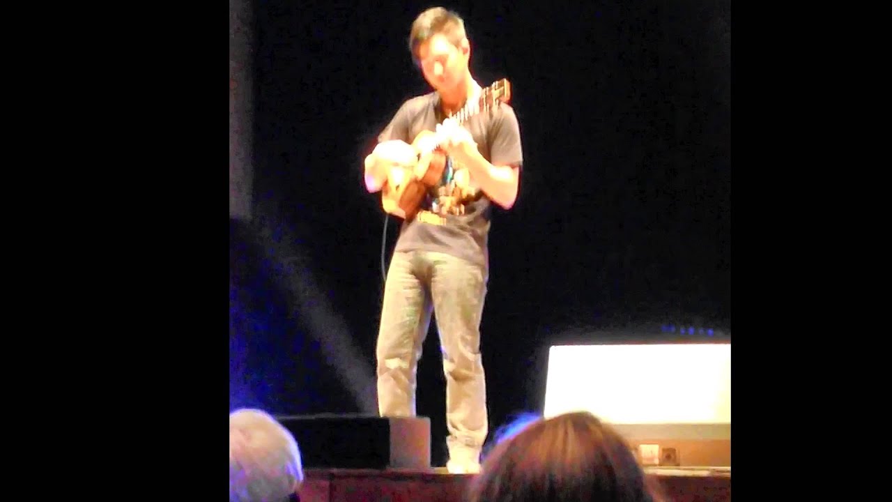 Jake Shimabukuro - Music Box - YouTube