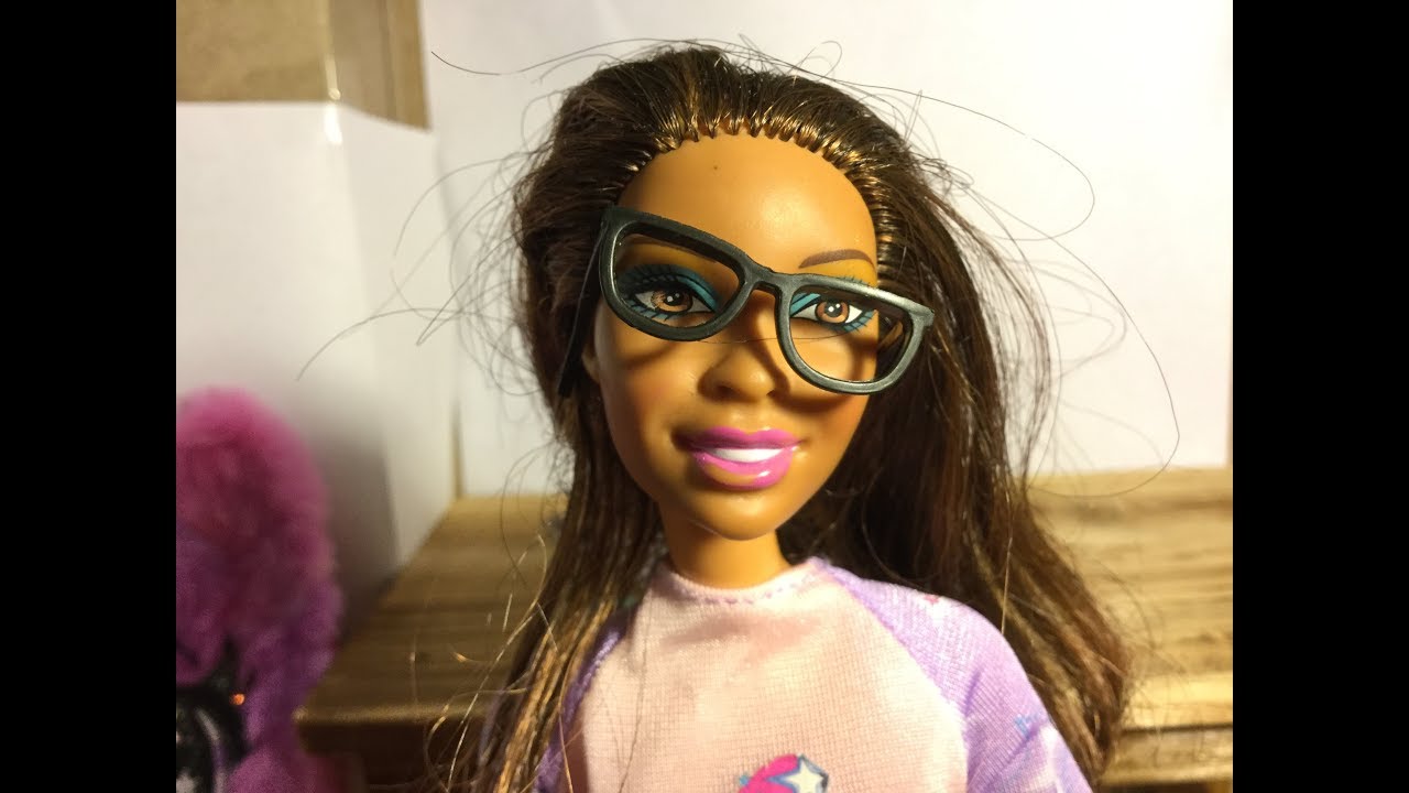 “Sophie’s Morning Routine” A Barbie Doll Stop-Motion - YouTube